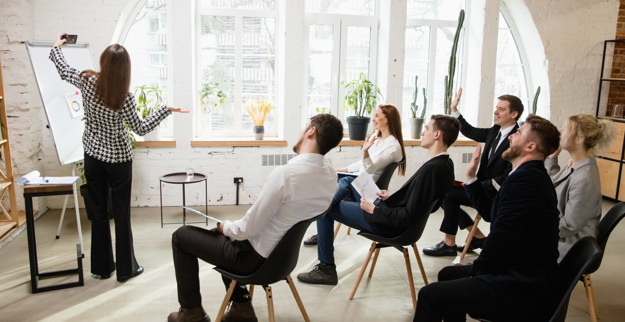 Contoh Workshop: Panduan Penyelenggaraan Workshop Efektif dan Bermakna